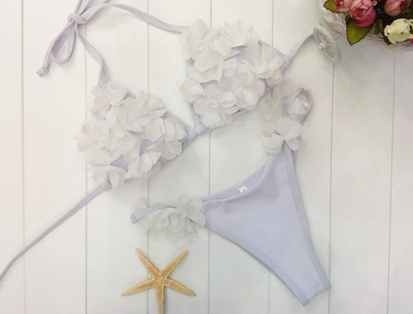 Sexy Flower Decoration Bikinis on Luulla