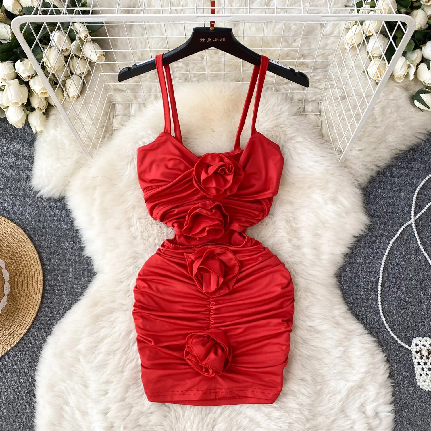 Elegant Red Ruched Bodycon Dress With Roses on Luulla